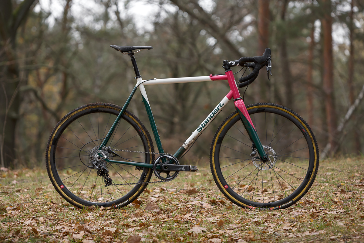 Insalata Tricolore: Standert Bicycles Erdgeschoss | The Spoken