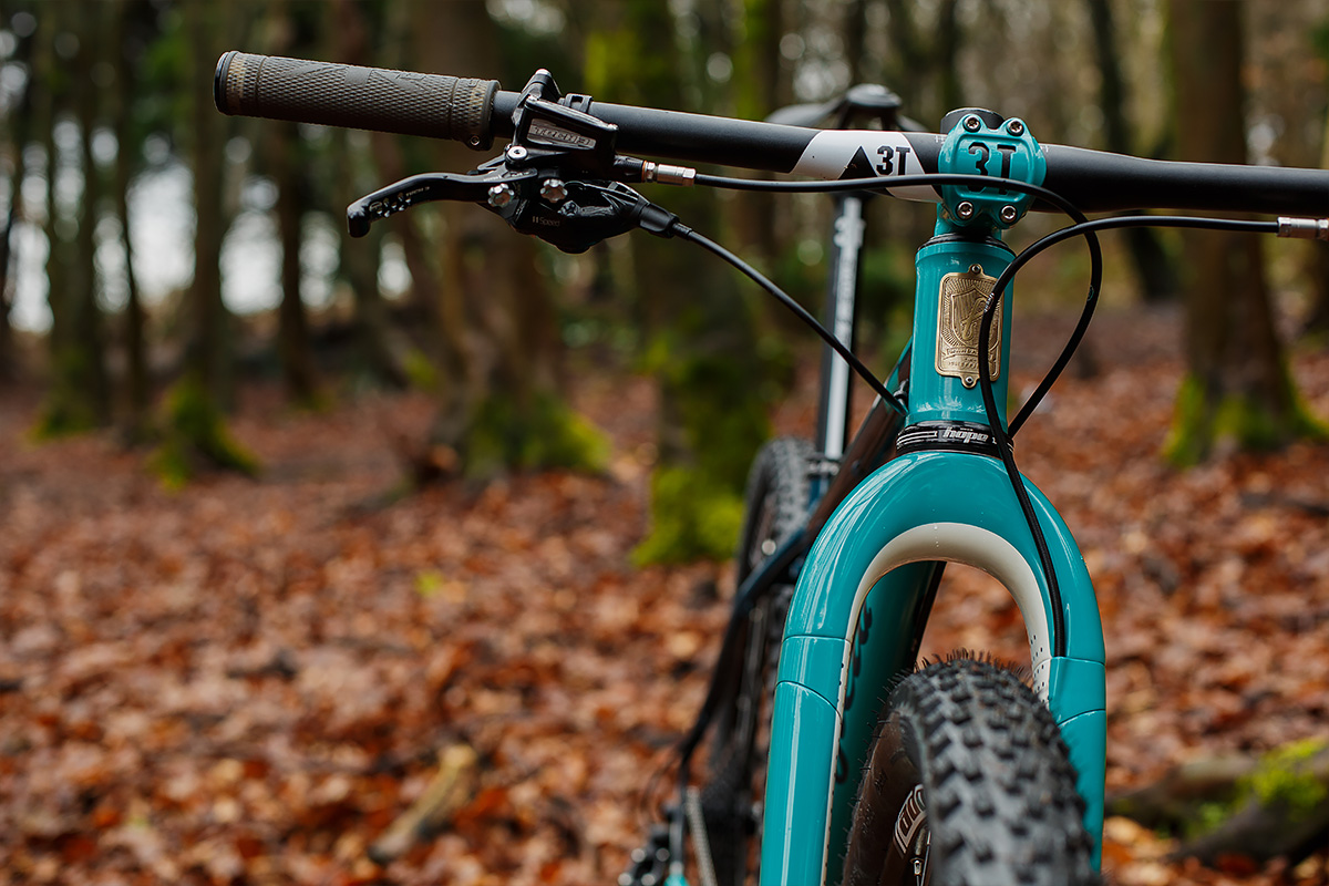 The Well-Dressed Woodsman: Andrew's 29er Field Cycles MTB | The Spoken