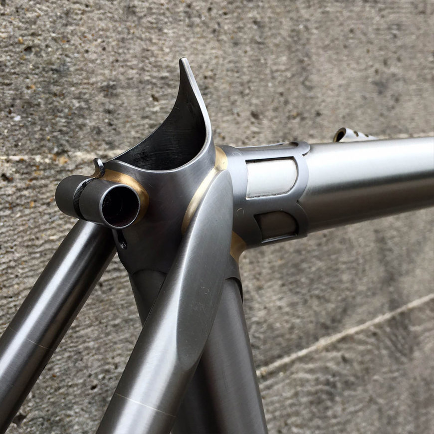 Fire And Brimstone: Demon Frameworks' Manhattan Lug Set | The Spoken