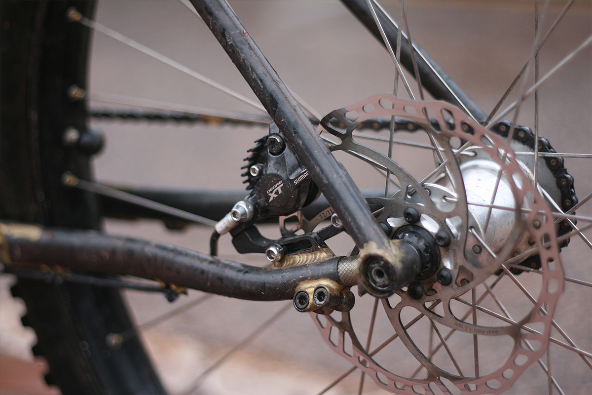 Twelve Parsec Runner: Cjell's Own Moné Bikes La Roca | The Spoken